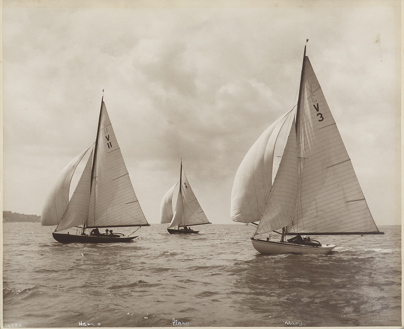 [Solent Sunbeam Class, Cowes] - Antique Print Map Room